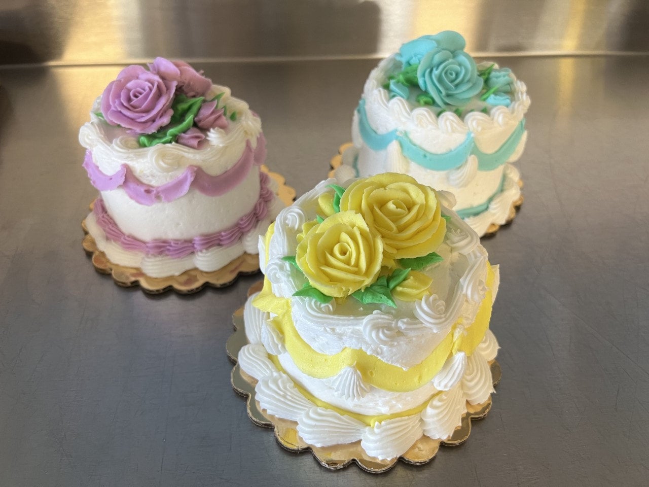 Mini Cake | Wilson's Bakery Online